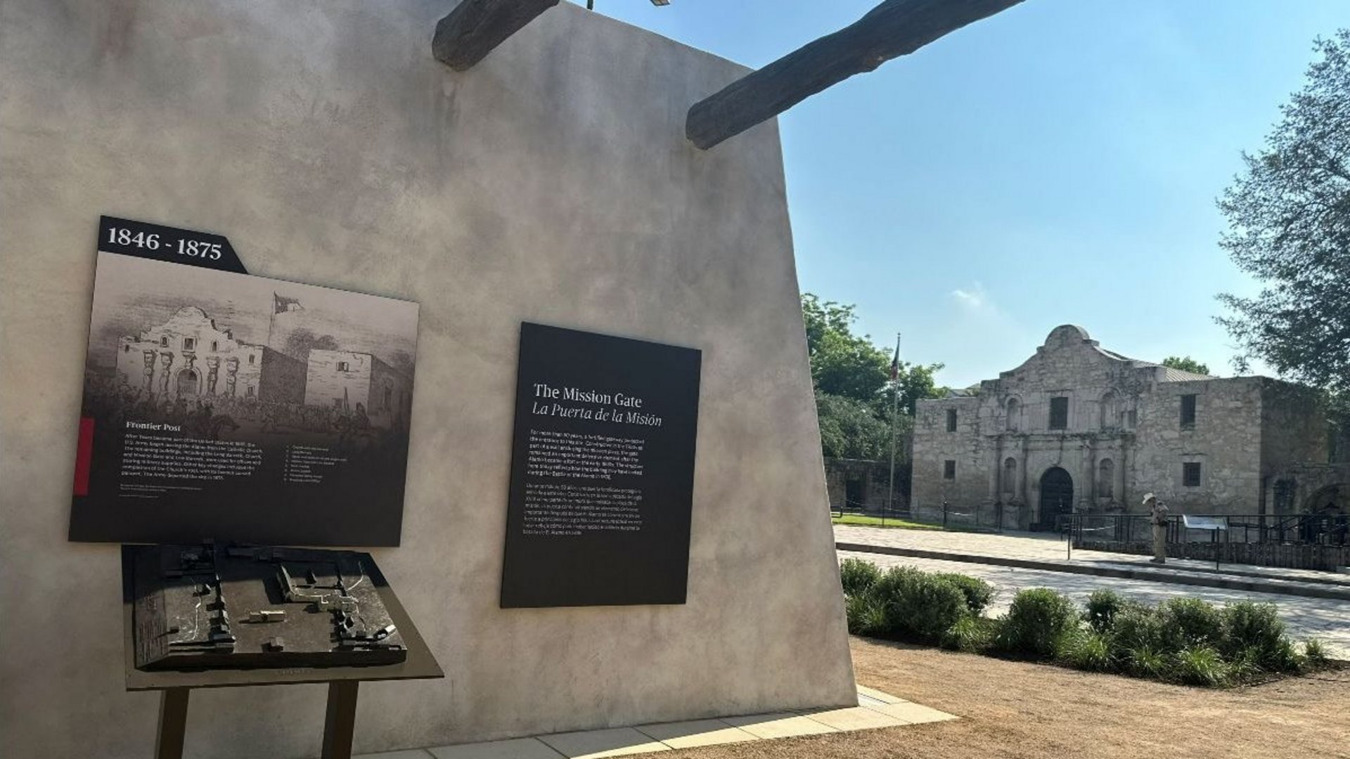 Mission Gate and Lunette | The Alamo Mission Gate and Lunette | The Alamo